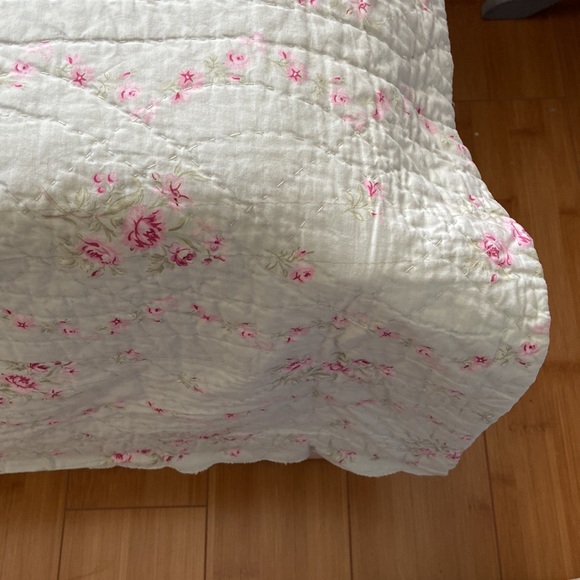 Simply Shabby Chic | Bedding | Simply Shabby Chic Quilt Coverlet ...